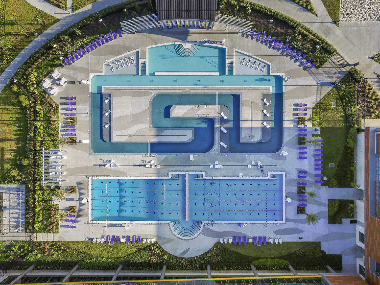 20 U.S. Colleges with Amazing Swimming Pools